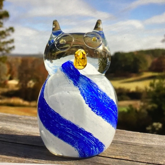 Hand Crafted | Accents | Vintage Art Glass Handmade Paperweight Owl ...